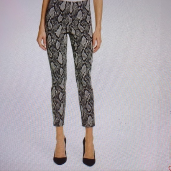 Alice + Olivia | Pants & Jumpsuits | Alice Olivia Snake Pant | Poshmark